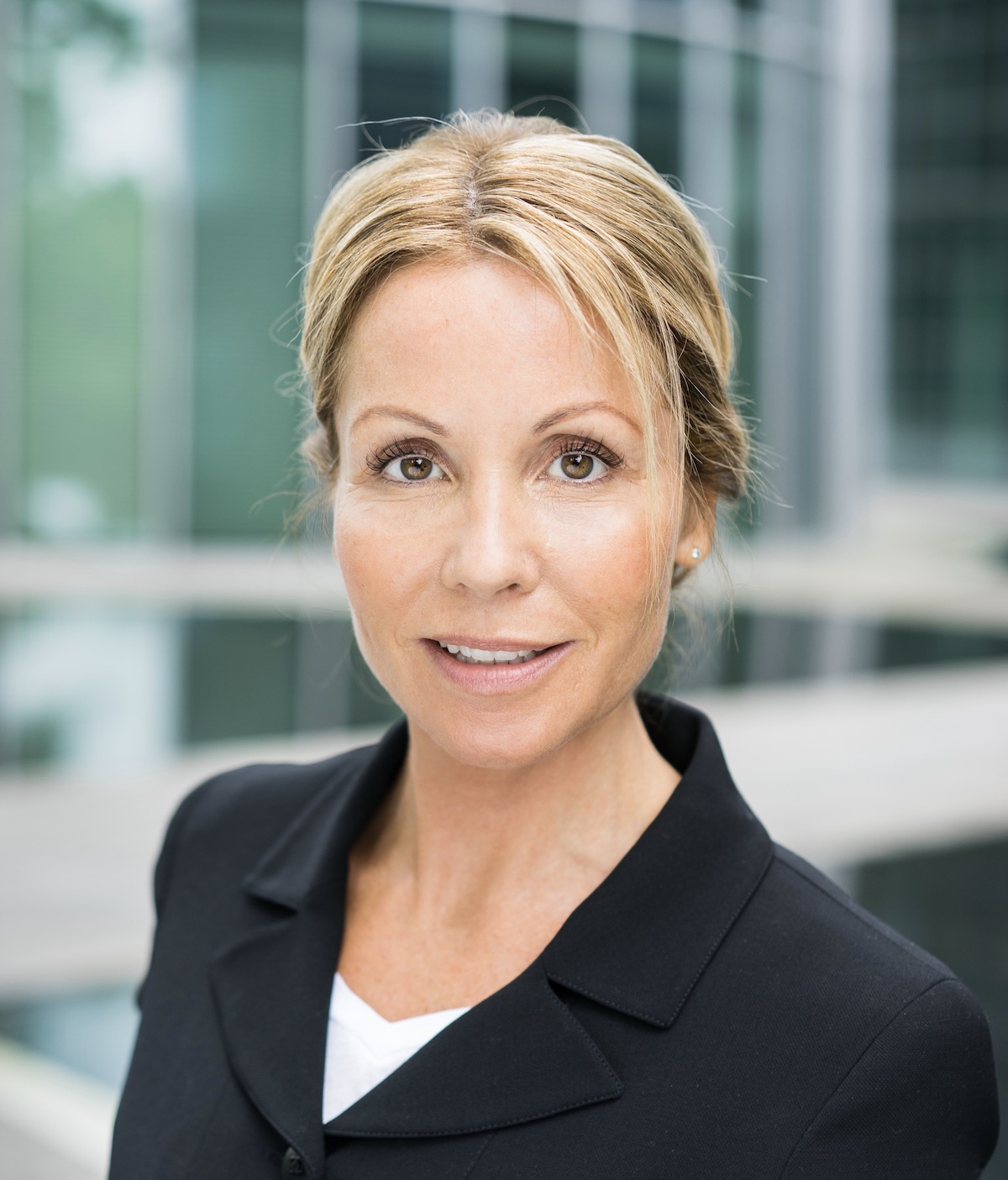 Jeannine Burch: Leidenschaft sollte beim Kunstkauf im Vordergrund ...