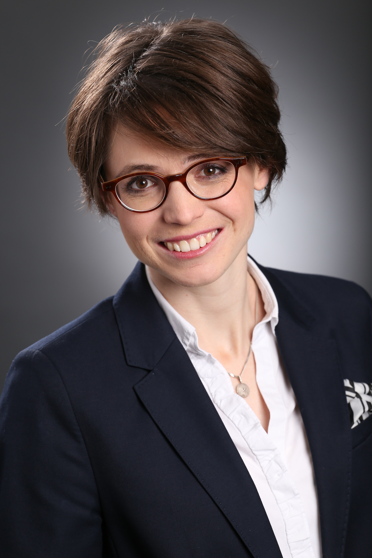 Christina Wallraf: Viele Unternehmen bieten Boni für Neukunden an ...